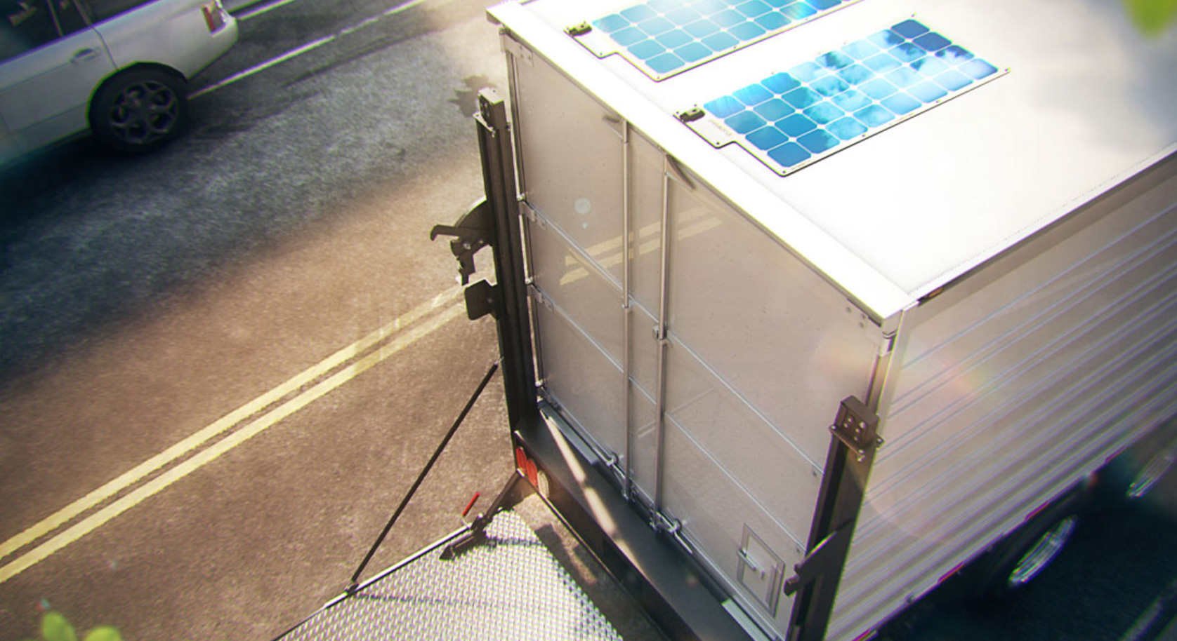 Thermolite® Solar Panels for Efficient Power - Thermo King Eastern Canada